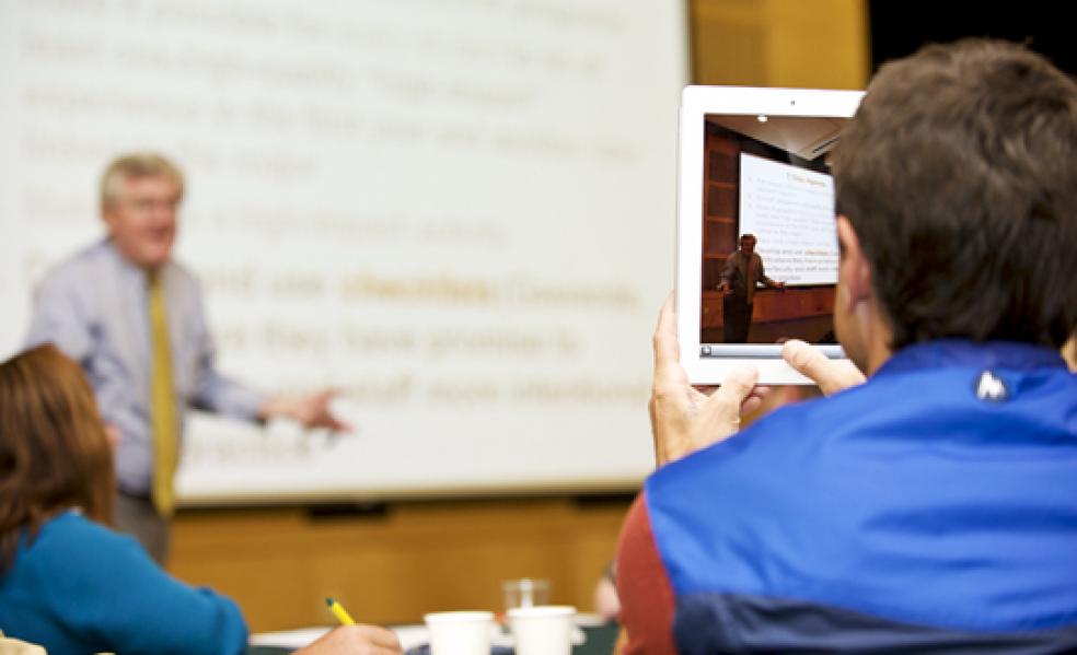 Students, Faculty Use Mobile Devices For Learning and Teaching ...